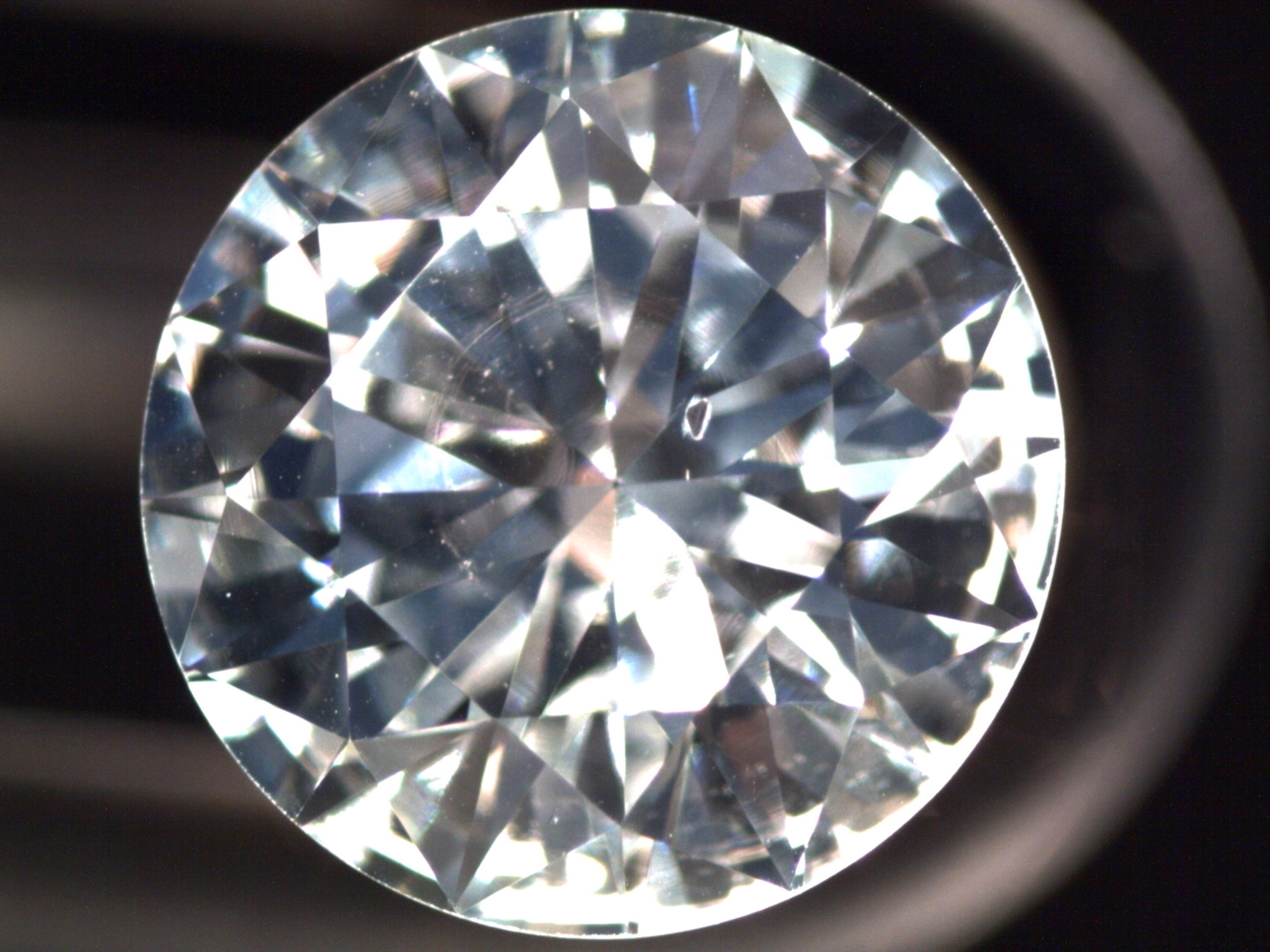 Hong Kong Lab Identifying New Synthetic Diamonds – The Diamond ...