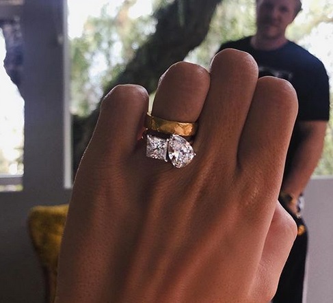 Emily Ratajkowski Unique Engagement Diamond Ring